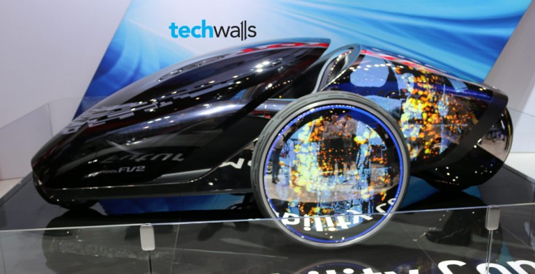 Toyota FV2 - Single-seat Car for the Future