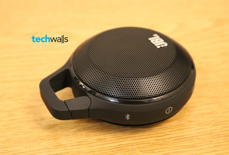 JBL Clip Wireless Speaker Review - Good thing comes in small package