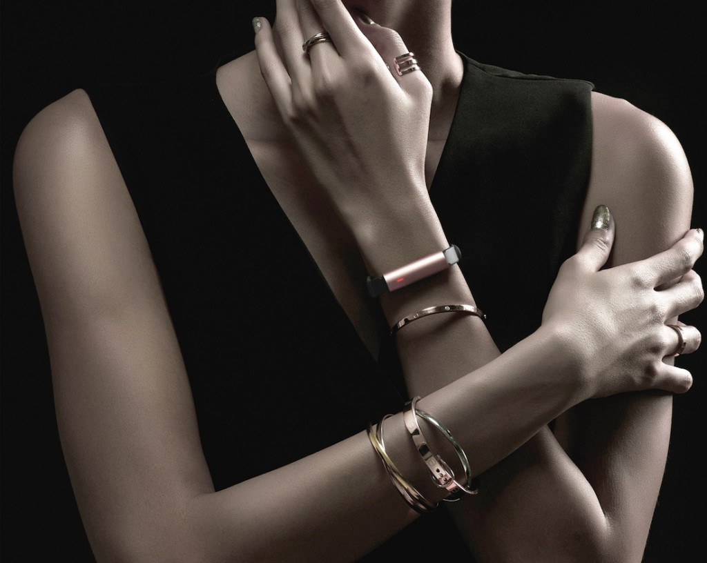 Misfit Ray Fitness and Sleep Monitor - Misfit's most versatile Activity ...