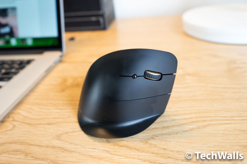 Evoluent VerticalMouse C Right Wireless Review - The Best Ergonomic Mouse?