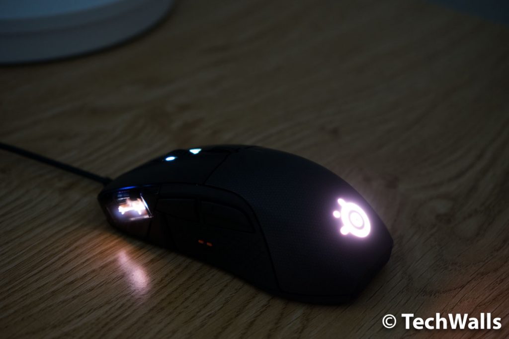 SteelSeries Rival 700 Gaming Mouse with OLED Display Review