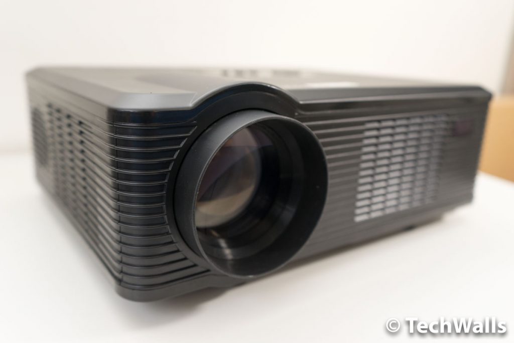 Excelvan CL720D LED Projector Review - A Cheap Projector That Doesn't Suck