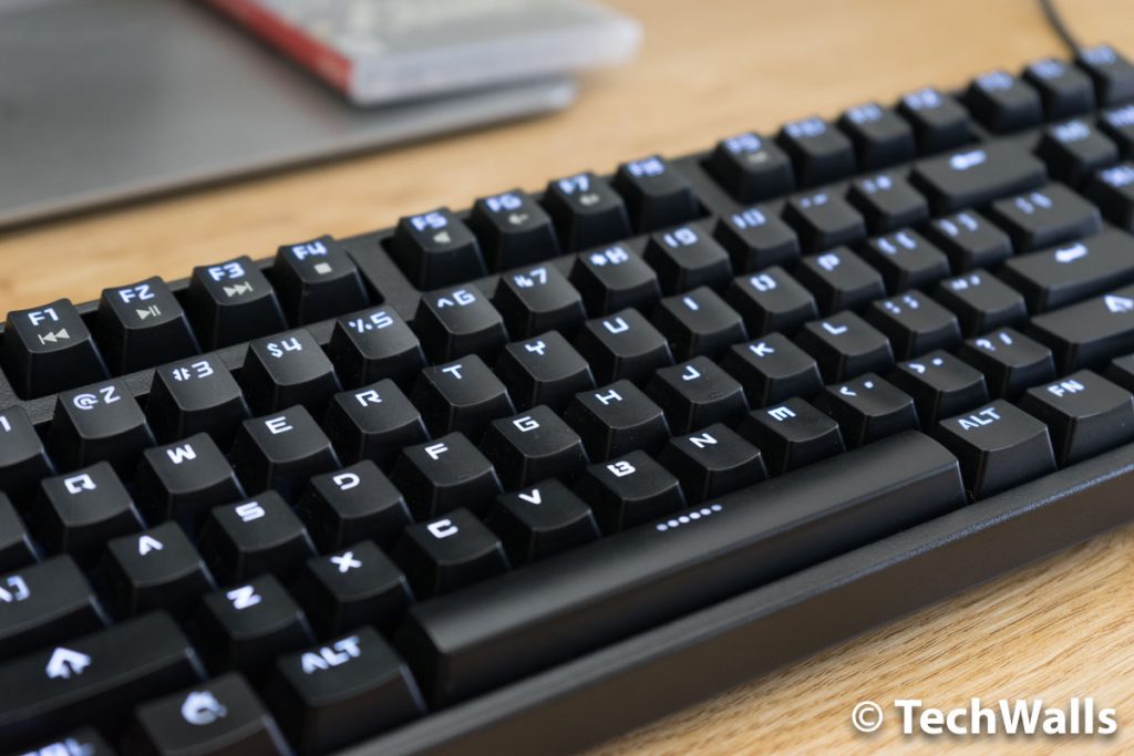 Penclic MK1 Professional Typist Backlit Mechanical Keyboard Review