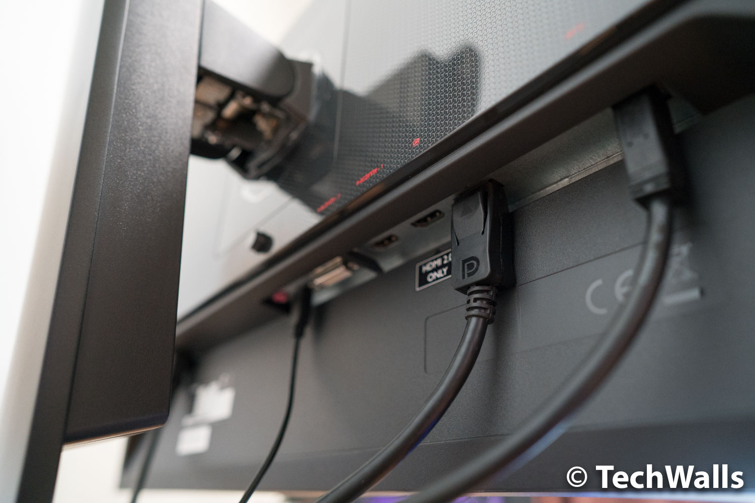 BenQ ZOWIE XL2740 27" 240Hz Esports Gaming Monitor Review - TechWalls
