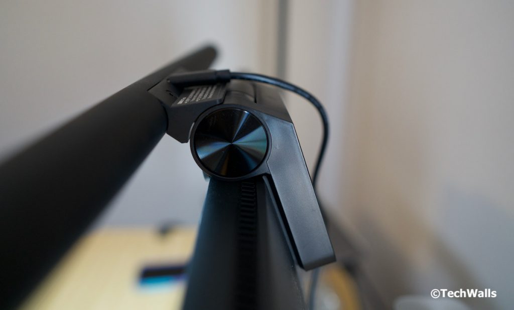 Baseus Monitor Light Bar Review - Great for Flat Monitors - TechWalls
