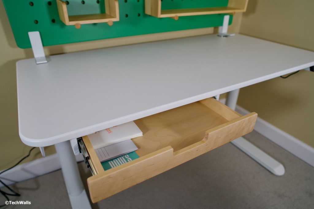 Autonomous SmartDesk Junior Review - Kid Standing Desk with Pegboard ...