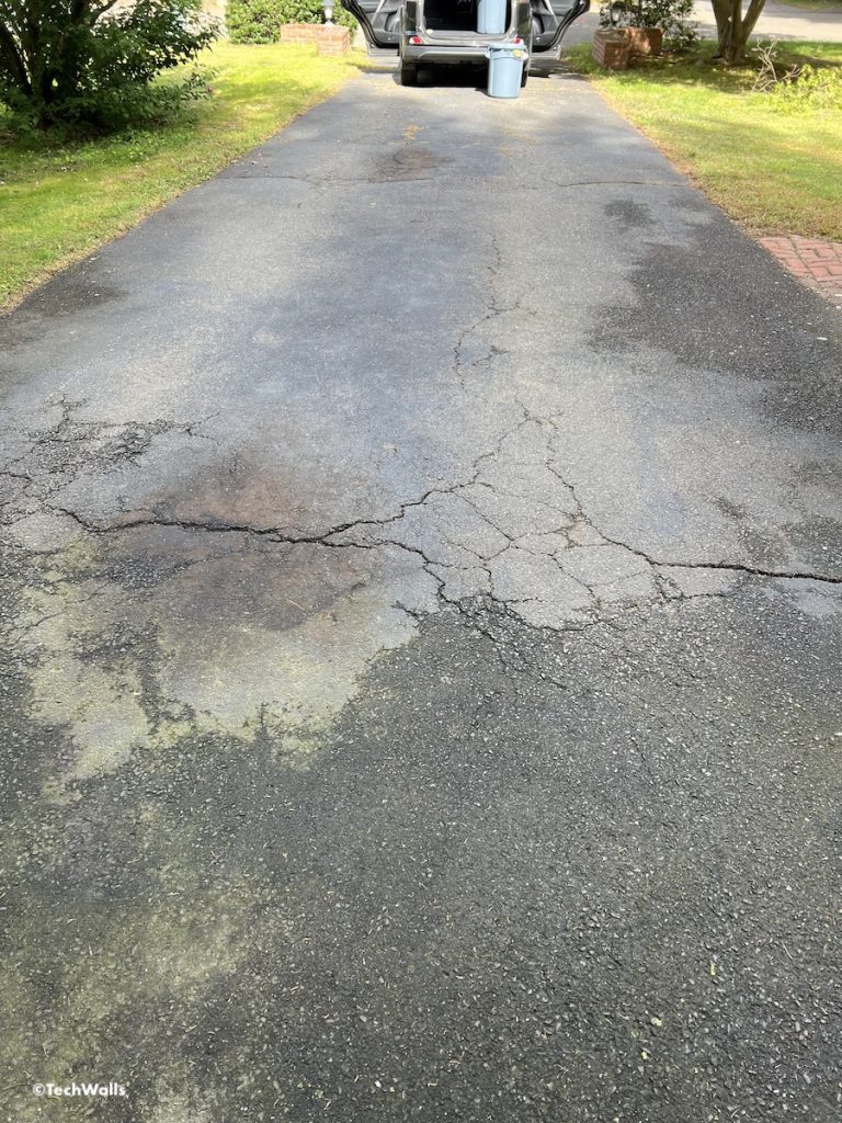 A Guide to Using QPR 50-lb Asphalt Patch in Cold Weather - TechWalls