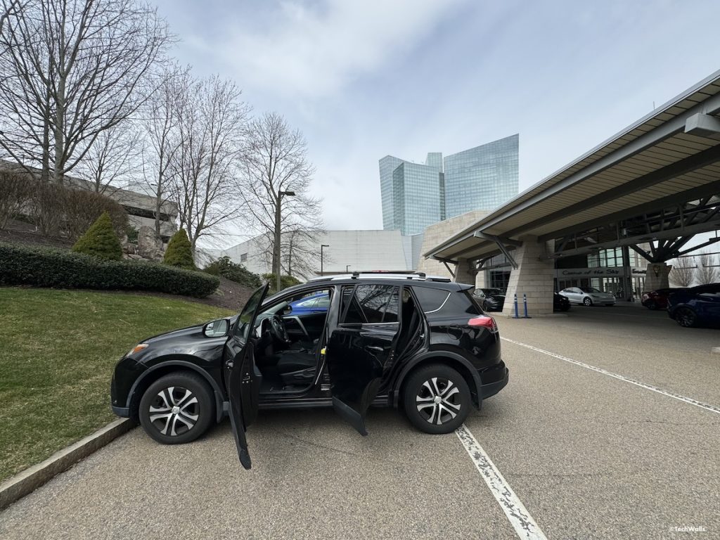 Trading In and Picking Up Your Tesla at Mohegan Sun: A Complete Guide ...