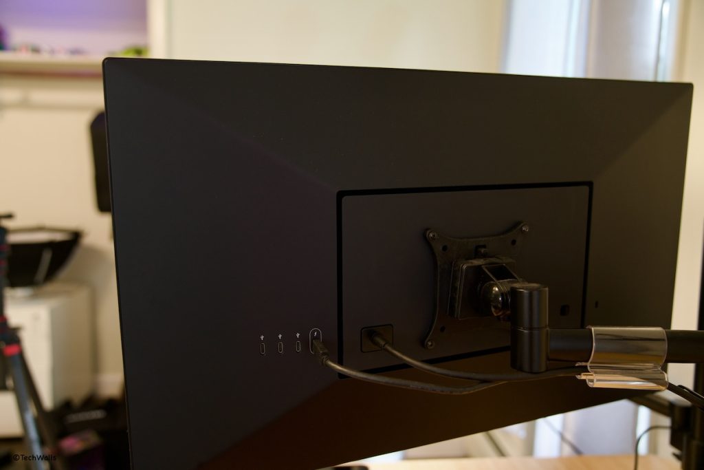 The Ultimate 5K Monitor for Mac - LG UltraFine 27" 27MD5KL-B Review ...