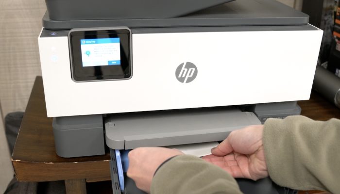 How to Load Photo Paper into an HP OfficeJet Pro Printer - TechWalls
