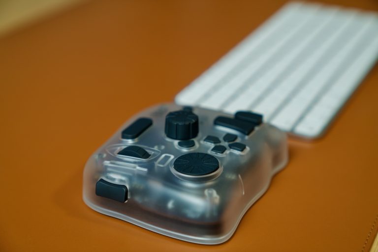 TourBox Elite Plus Review - Streamline Creative Workflows on iPad and ...