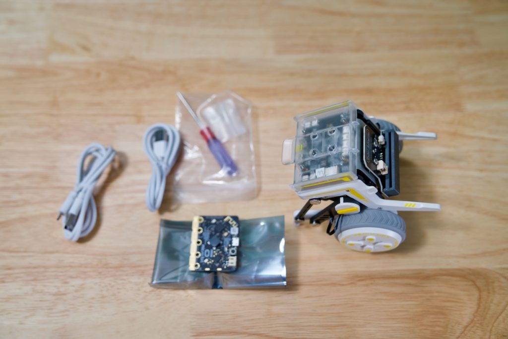 ELECFREAKS micro:bit XGO Rider Kit Review - Introduce Robotics to Kids ...